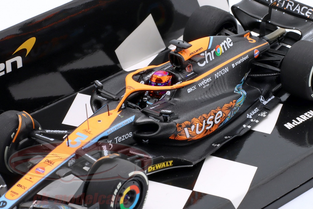 Minichamps 1:43 Daniel Ricciardo Daniel Ricciardo #3 Abu Dhabi GP ...