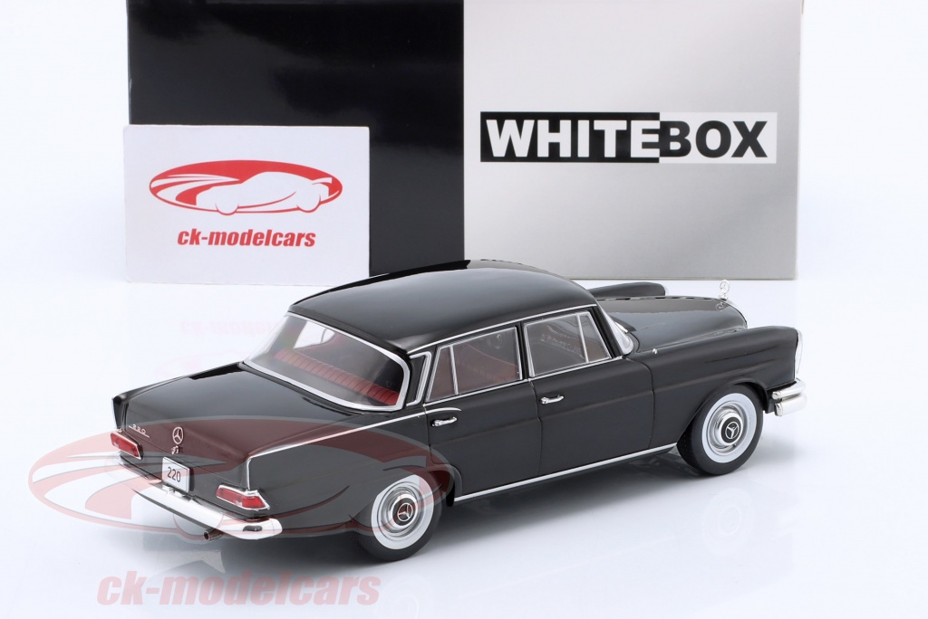 WhiteBox 1:24 Mercedes-Benz 220 (W111) 建設年 1959 黒 WB124210 モデル 車 ...