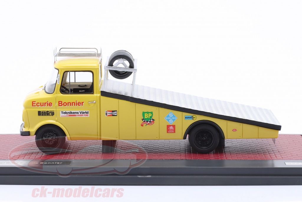 Matrix 1:43 Opel Blitz Car transporter Ecurie Bonnier 1970 yellow ...