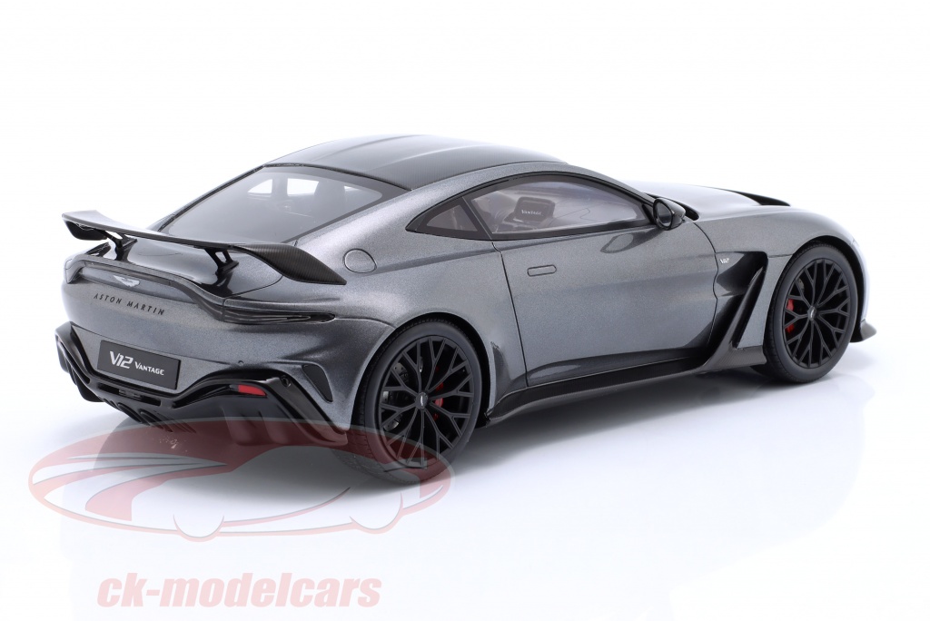 GT-SPIRIT 1:18 Aston Martin V12 Vantage year 2023 grey metallic GT443 model car GT443 9580010312634