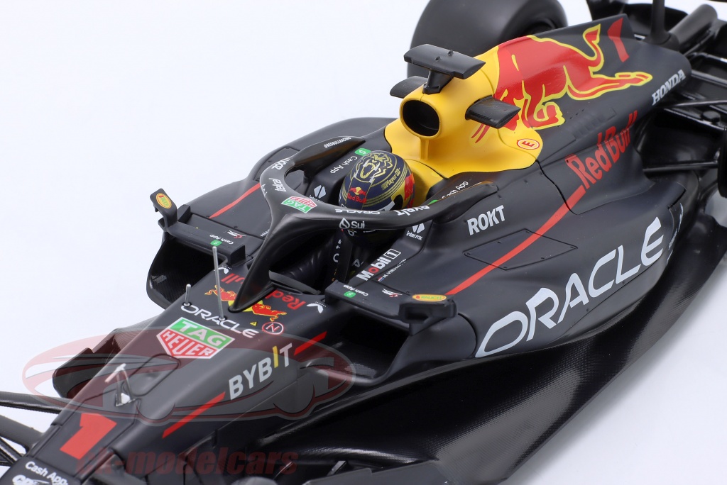 Bburago 1:18 M. Verstappen Red Bull Racing RB19 #1 Winner Abu Dhabi ...