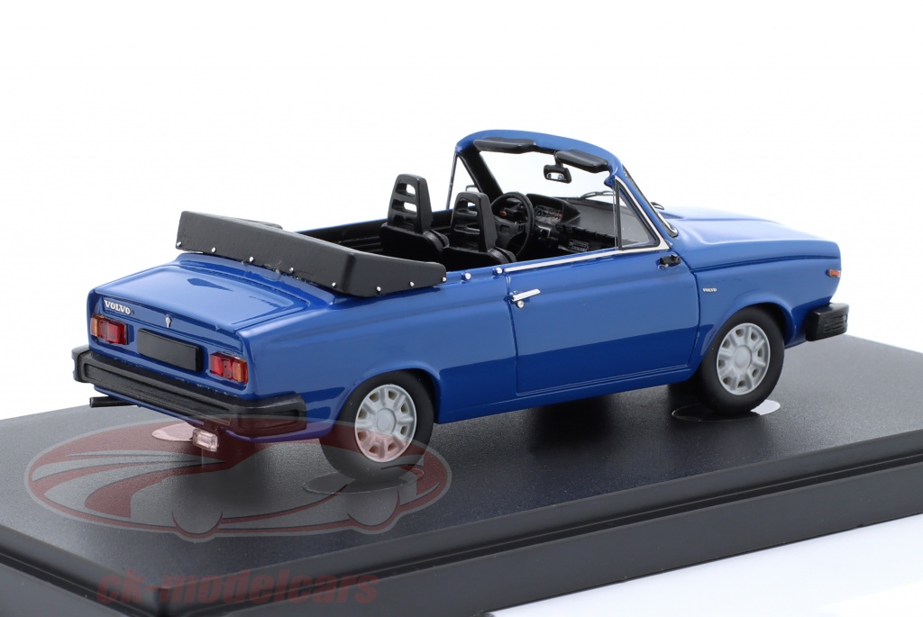 AutoCult 1:43 Volvo 66 GL Cabrio Baujahr 1980 blau 60116 Modellauto 60116