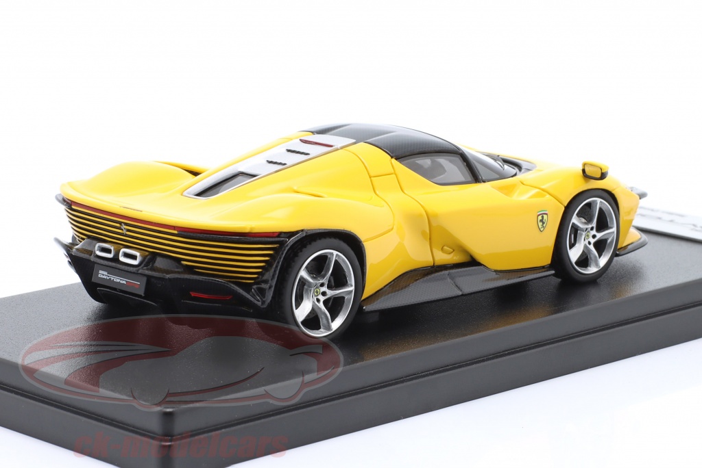 LookSmart 1:43 Ferrari Daytona SP3 Closed Top Construction year 2022 ...