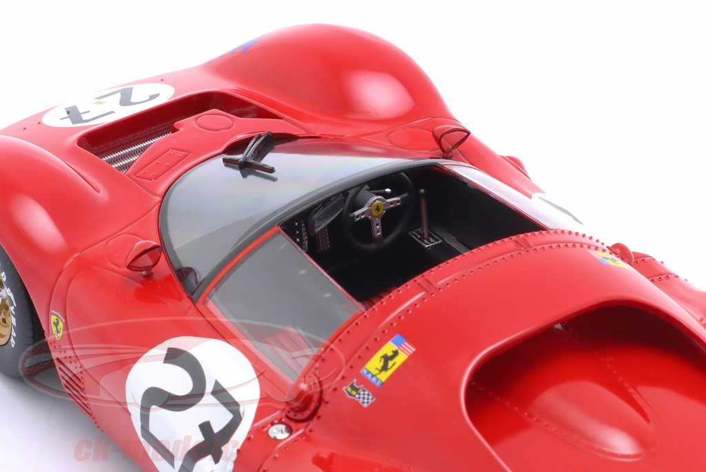 1:18 3-Car Set: OM Fiat 150 Rolf Racing transporter with 2x Ferrari 330 ...