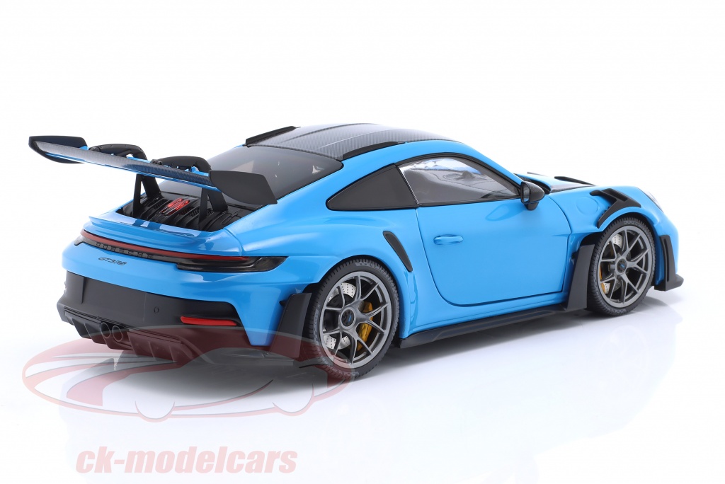 Minichamps 1:18 Porsche 911 (992) GT3 RS Weissach package 2024 blue / silver rims 110062022 ...