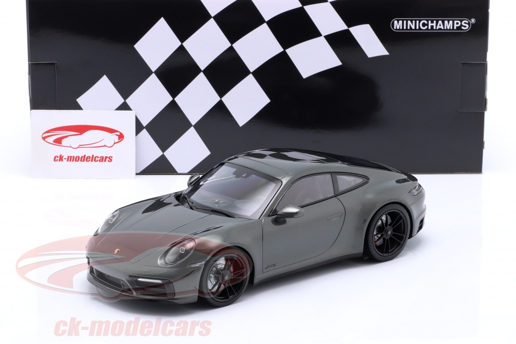 Minichamps 1:18 Porsche 911 (992) Carrera 4 GTS 2021 aventurine green ...