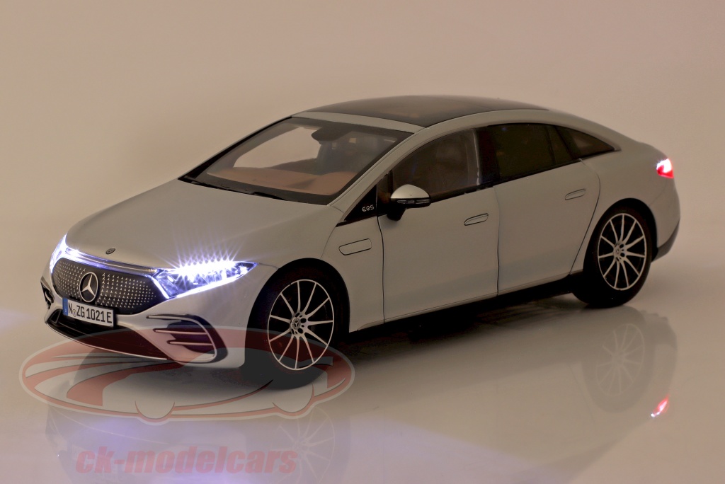 NZG 1:18 Mercedes-Benz EQS year 2021 high-tech silver 1021/55 model car 1021/55 PM10210055 ...