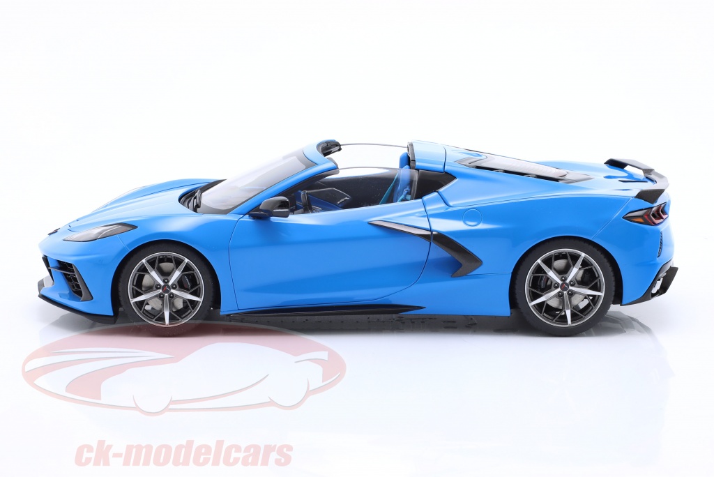 AUTOart 1:18 Chevrolet Corvette C8 Stingray Z51 year 2020 rapidblue ...