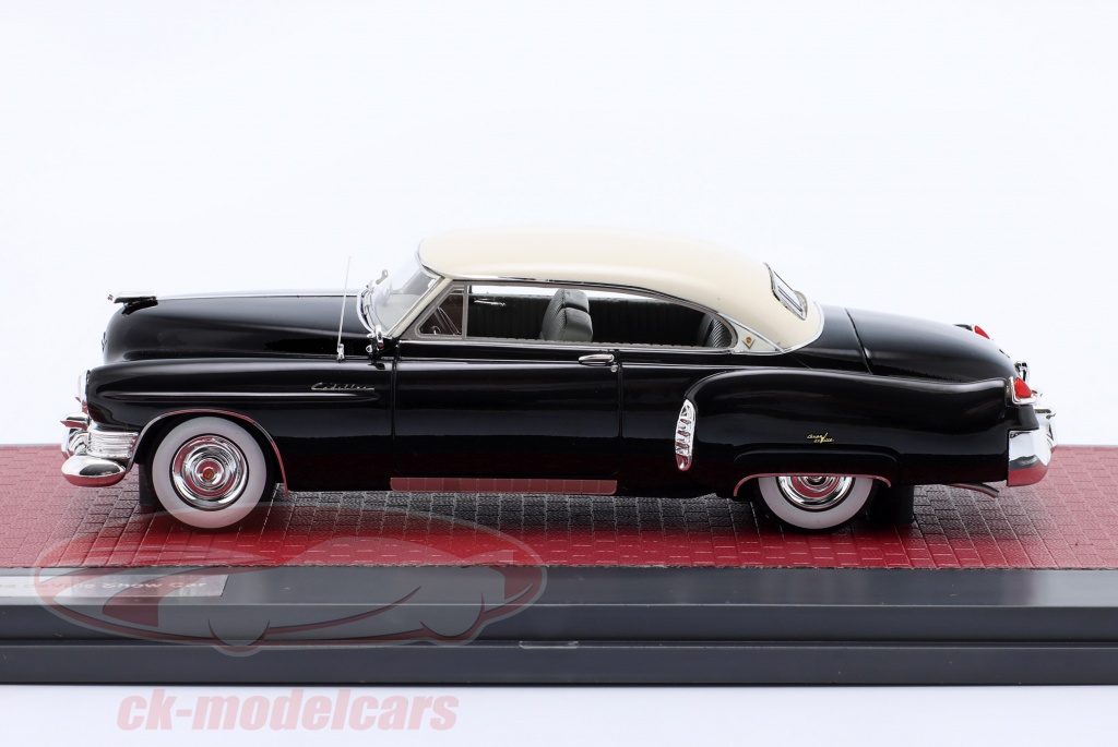 Matrix 1:43 Cadillac Coupe DeVille Show Car 建設年 1949 黒 / 白 MX50301-072 ...