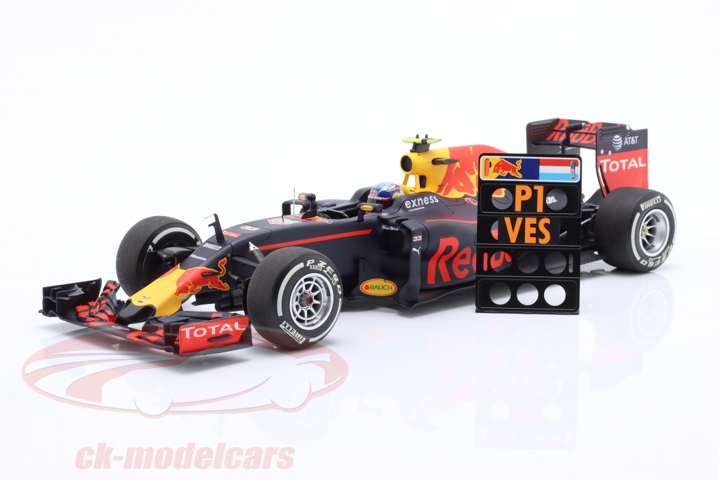 Minichamps 1:18 Max Verstappen Red Bull RB12 #33 First F1 Win Espagne ...
