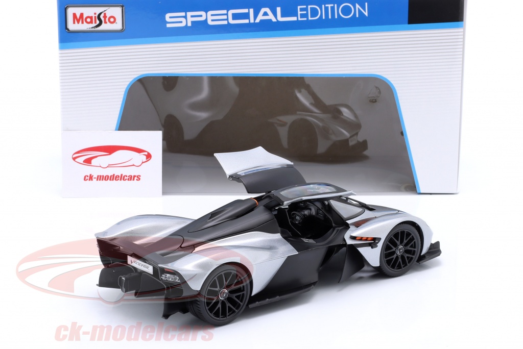Maisto 1:18 Aston Martin Valkyrie year 2022 silver 31465 model car ...