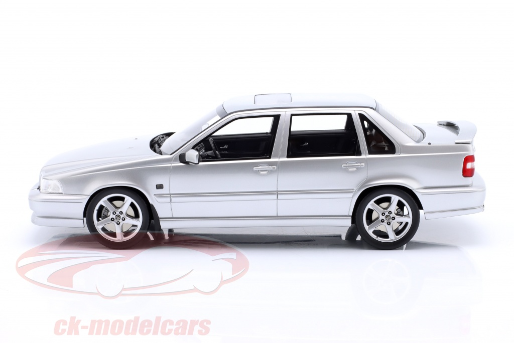 Radscale Models 1:18 Volvo S70R 建設年 1998 銀 メタリックな RM-0012 モデル 車 RM-0012