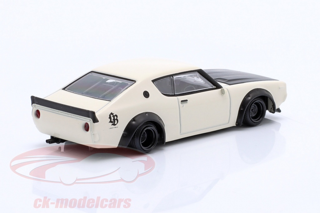True Scale 1:64 Nissan Skyline Kenmeri Liberty Walk (RHD) white ...
