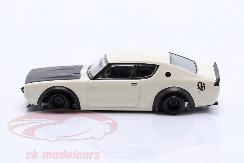 True Scale 1:64 Nissan Skyline Kenmeri Liberty Walk (RHD) white ...