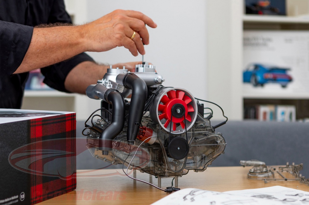 Franzis 1:3 Porsche 911 6-Zylinder Turbo engine Kit 67250 model car ...