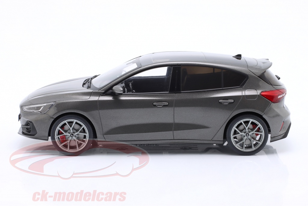 ModelCarGroup 1:18 Ford Focus ST year 2022 grey metallic MCG18454 model ...