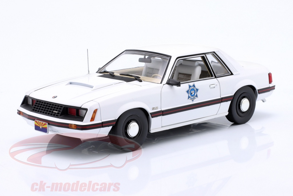 Greenlight 1:18 Ford Mustang SSP "State Trooper Arizona" year 1982 ...