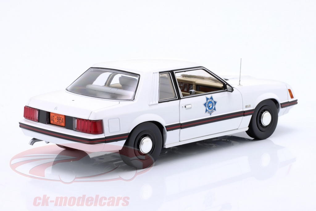 Greenlight 1:18 Ford Mustang SSP "State Trooper Arizona" Baujahr 1982 ...