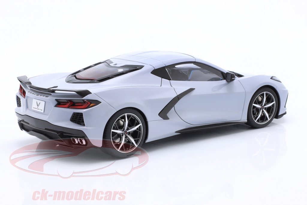 AUTOart 1:18 Chevrolet Corvette C8 Stingray Z51 year 2020 gray metallic ...