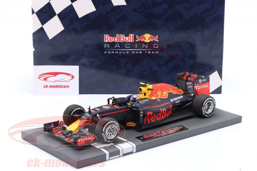 Minichamps 1:18 Max Verstappen Red Bull RB12 #33 First F1 Win Spain GP ...