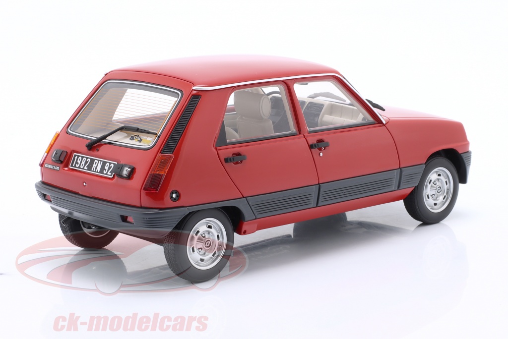 Ottomobile 1:18 Renault 5 R5 GTL Année de construction 1984 rouge ...