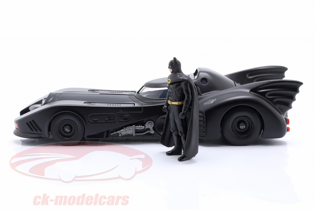 Jadatoys 1:24 Armored Batmobile with figure film Batman (1989) black ...