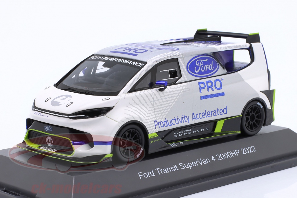 Schuco 1:43 Ford Transit SuperVan 4 建造年份 2022 450935400 模型 汽车 450935400 9581677193543