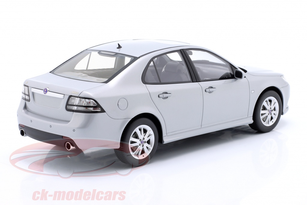 Radscale Models 1:18 Saab 9-3 Aero Sedan Year of construction 2008 ...