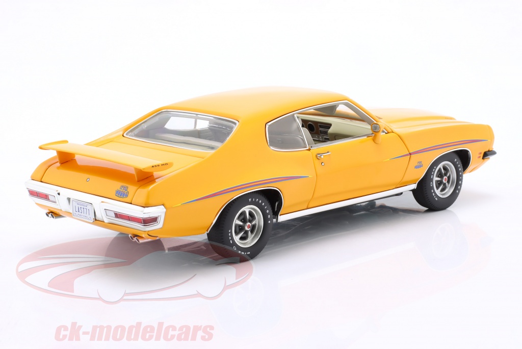 GMP 1:18 Pontiac GTO Judge year 1971 orange A1801224 model car A1801224