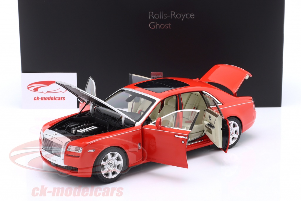 Kyosho 1:18 Rolls Royce Ghost Baujahr 2011 rot / silber 08802RS ...