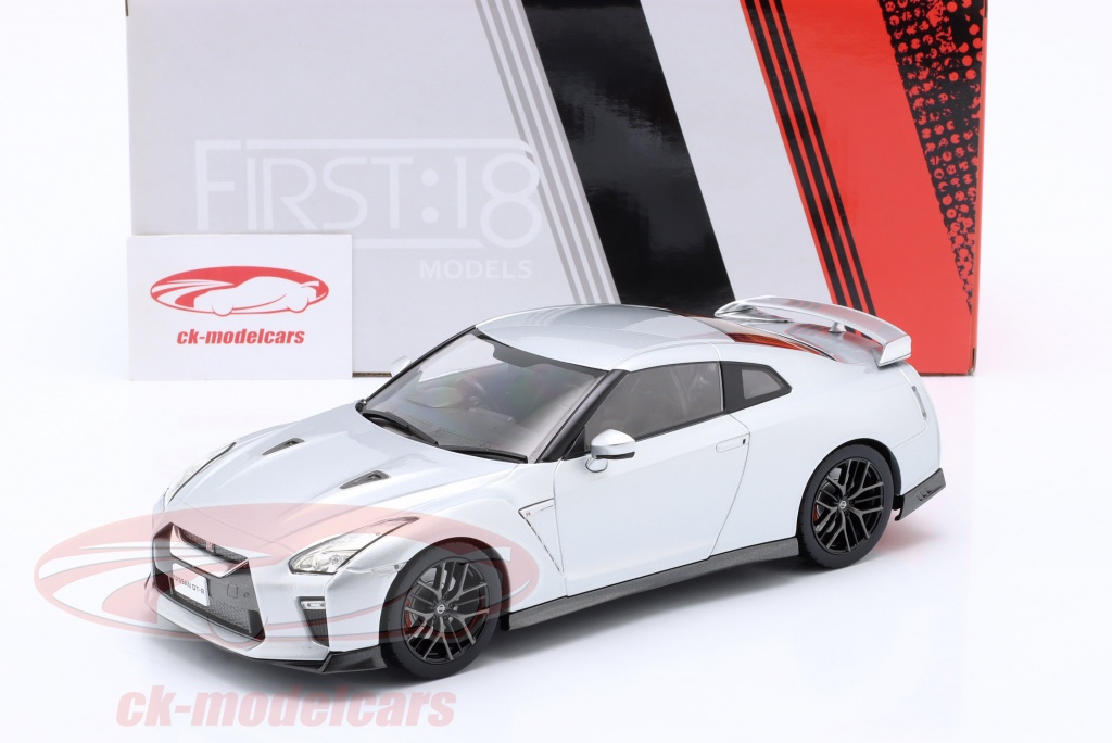 First18 1:18 Nissan GT-R (R35) Año de construcción 2017 plata F18-021 ...