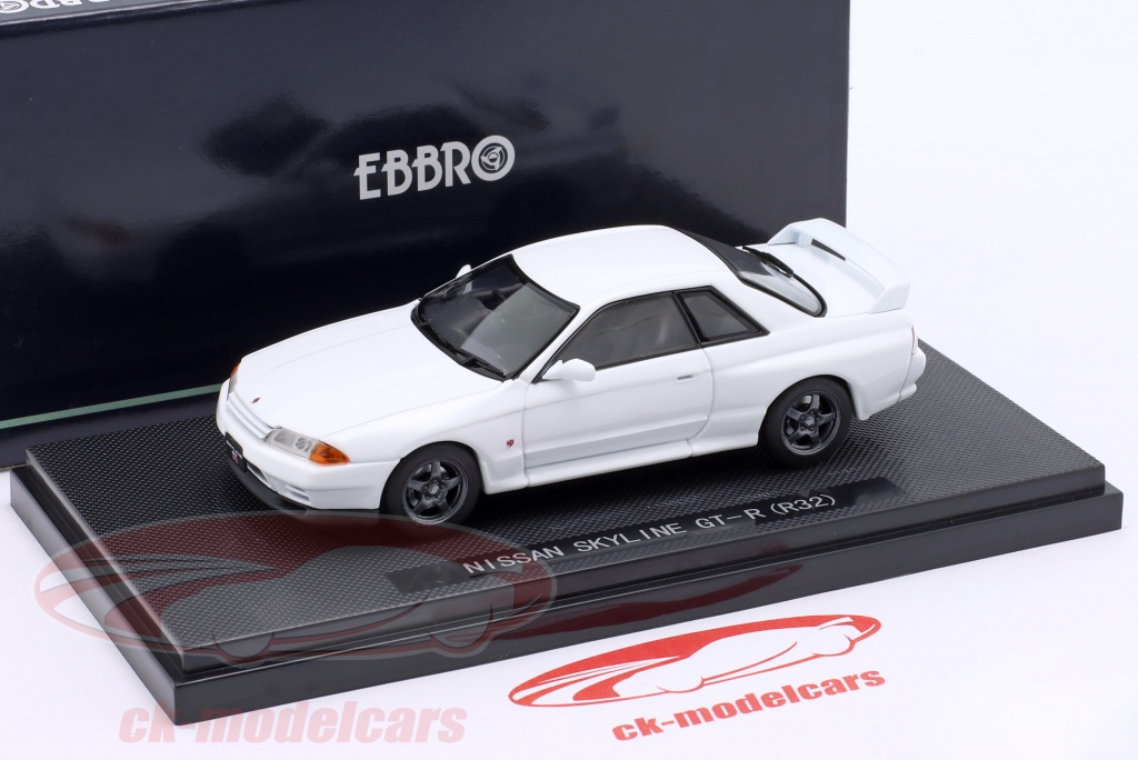 Ebbro 1:43 Nissan Skyline GT-R (R32) 建設年 1989 白 43760 モデル 車 43760 4526175437602