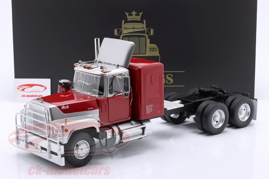 Road Kings 1:18 Mack RL 700L Truck year 1974 red metallic / silver ...