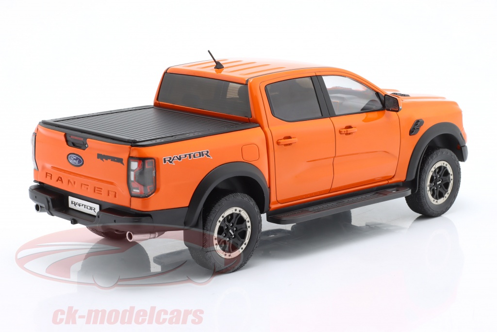 ModelCarGroup 1:18 Ford Raptor Pick-Up 建設年 2022 オレンジ MCG18456 モデル 車 ...