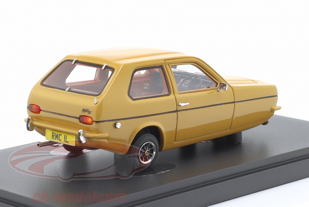 Matrix 1:43 Reliant Robin Saloon 3-Wheel Baujahr 1973-1981 gelb MX31702 ...