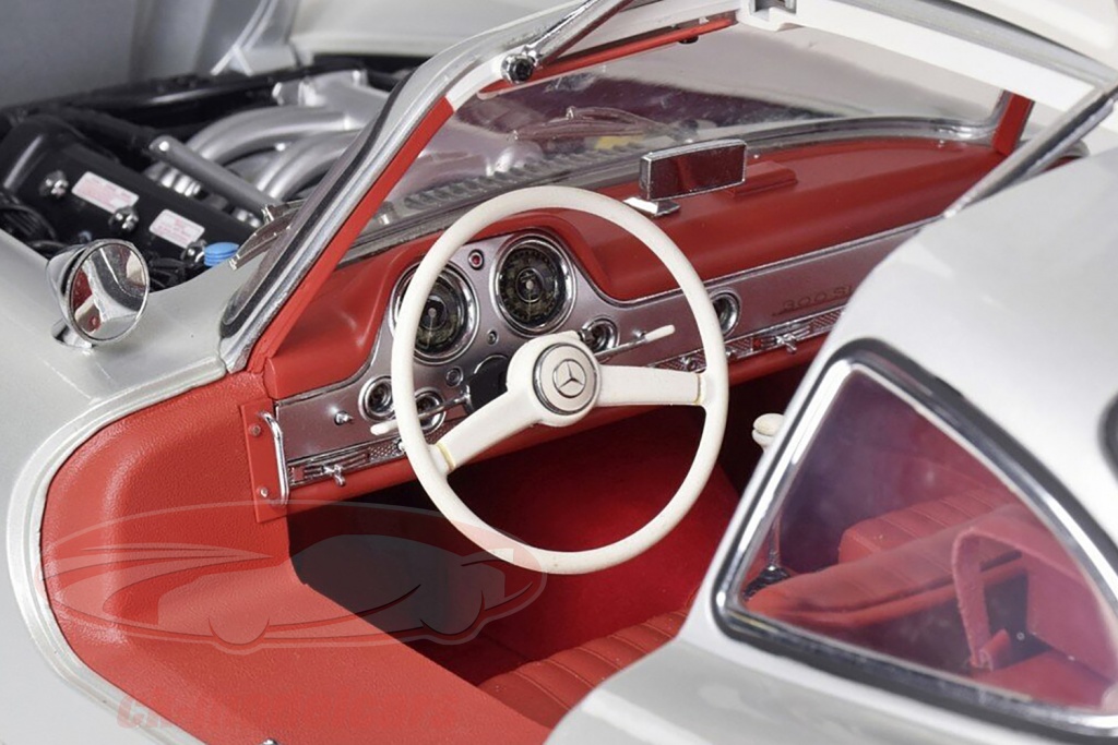 Ixo 1:8 Mercedes-Benz 300 SL Gullwing (W198) 1954-1957 silver metallic ...