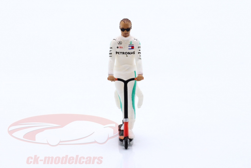 Lewis Hamilton Skate scooter figure 1:43 Cartrix CT085 CT085 151146091002