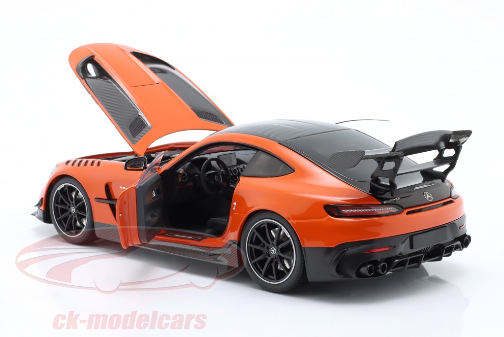 Minichamps 1:18 Mercedes-Benz AMG GT Black Series 2021 orange 113032027 model car 113032027 ...