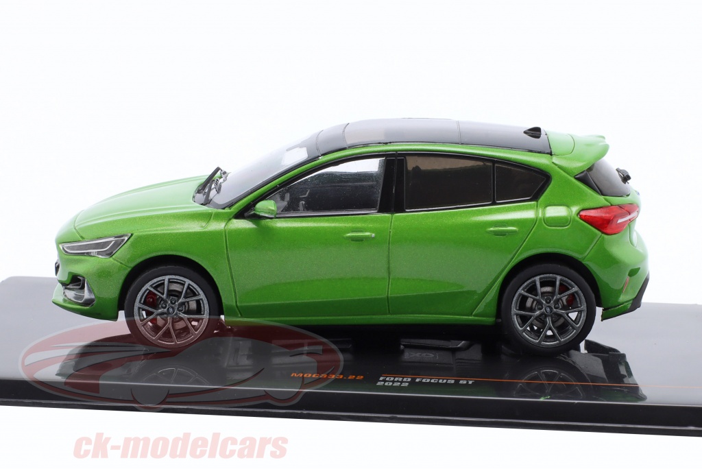 Ixo 1:43 Ford Focus ST England Año de construcción 2022 verde metálico ...