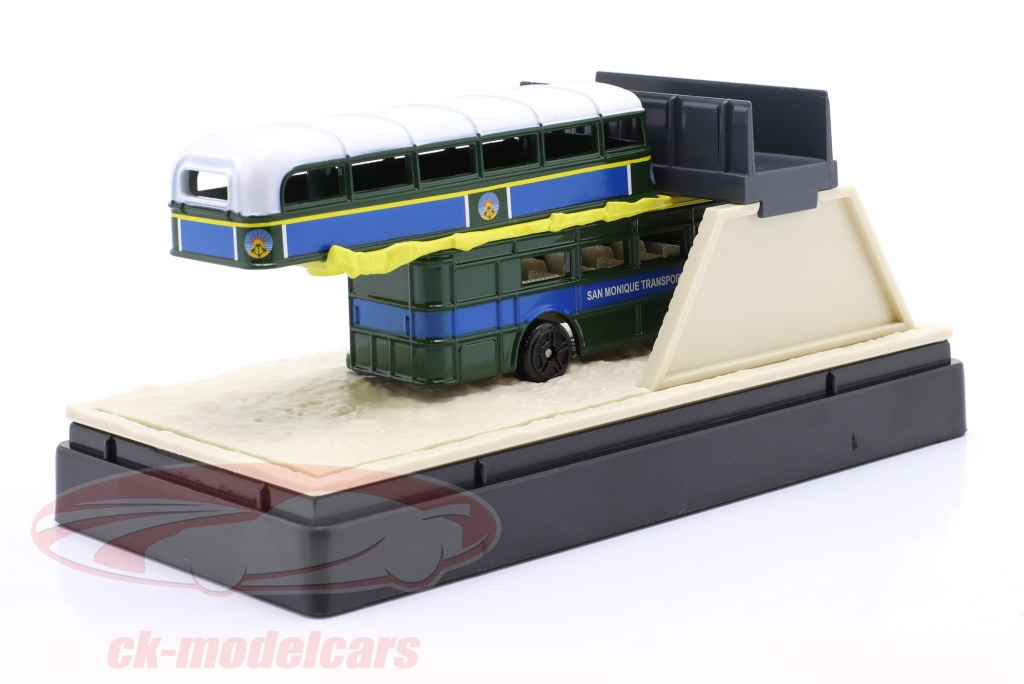 MotorMax Ônibus de dois andares filme James Bond Live and Let Die (1973 ...