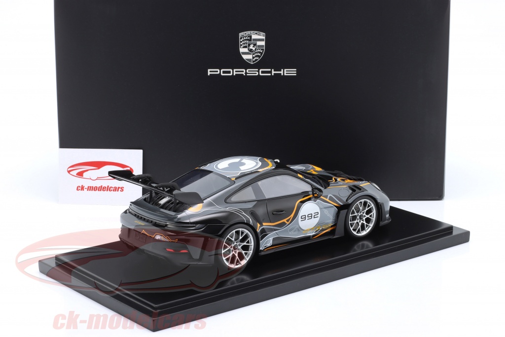 Spark 1:18 Porsche 911 (992) GT3 RS Weissach Test Track black / grey ...