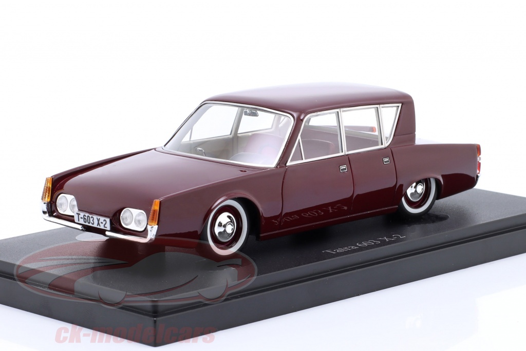 AutoCult 1:43 Tatra 603 X-2 year 1966 red 99124 model car 99124