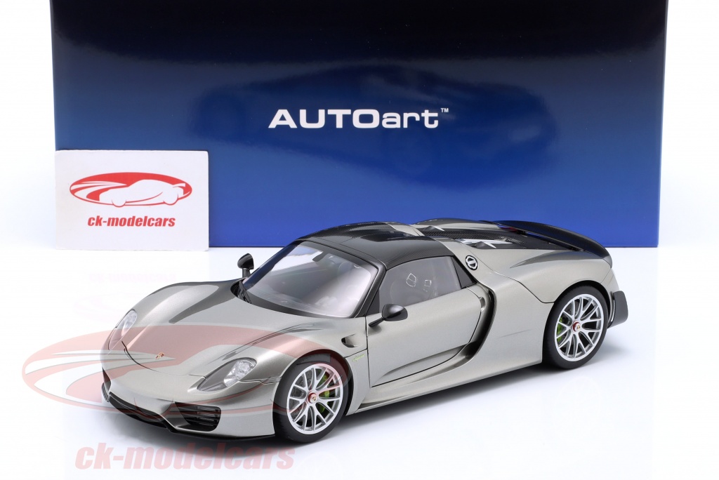AUTOart 1:18 Porsche 918 Spyder Weissach Package 2013 silver-grey ...