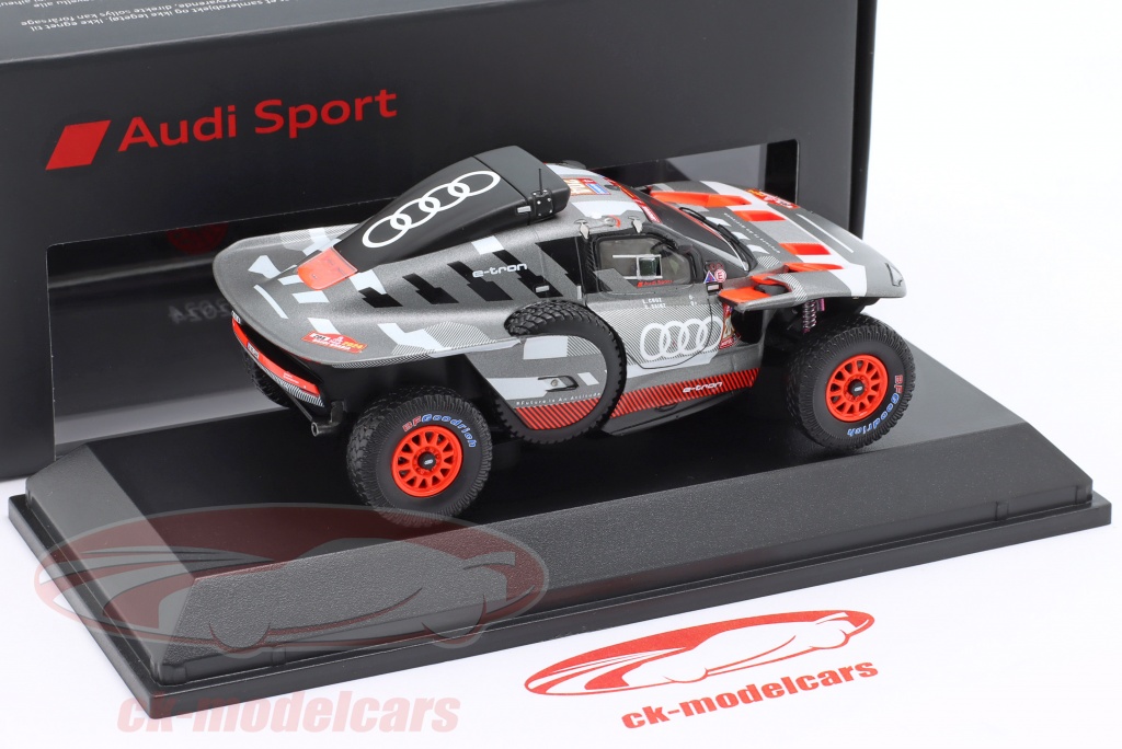 Spark 1:43 Audi RS Q e-tron E2 #204 gagnant Rallye Dakar 2024 Sainz ...