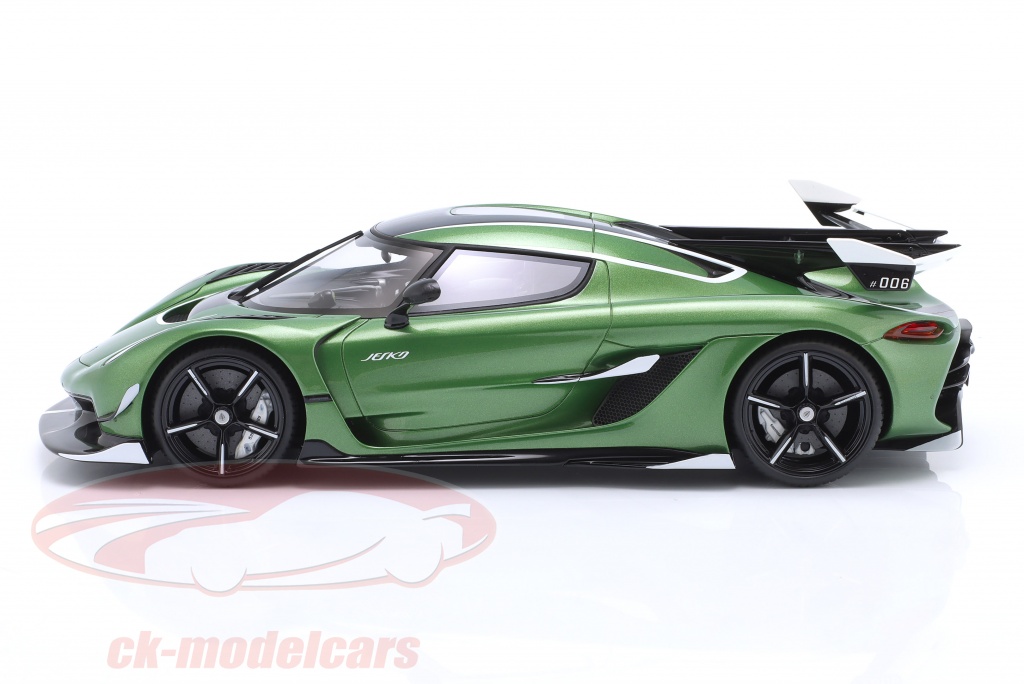 GT-SPIRIT 1:18 Koenigsegg Jesko year 2024 green metallic / white GT927 ...