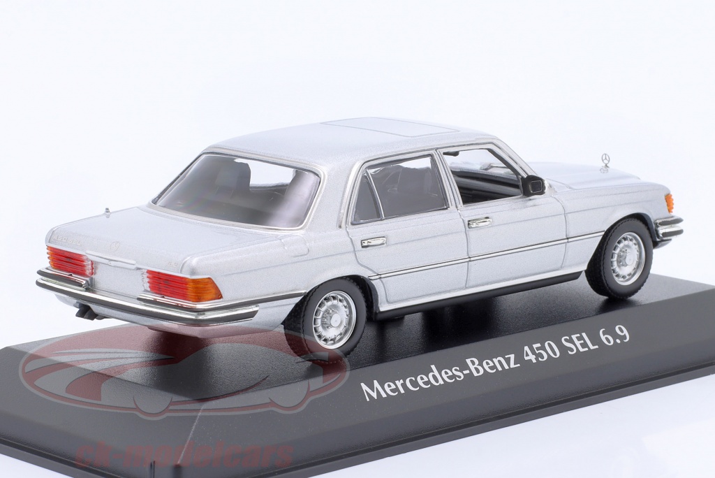 Minichamps 1:43 Mercedes-Benz 450 SEL 6.9 (W116) year 1976 silver metallic 940039200 model car ...