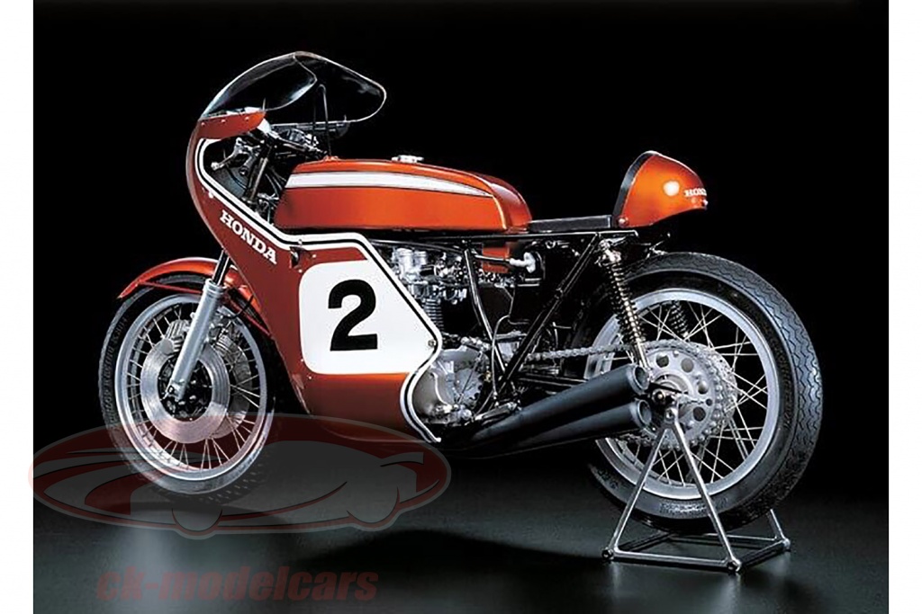 Tamiya 1:6 Honda CB 750 Racing Kit 23210 model car 23210 300023210 4950344232109