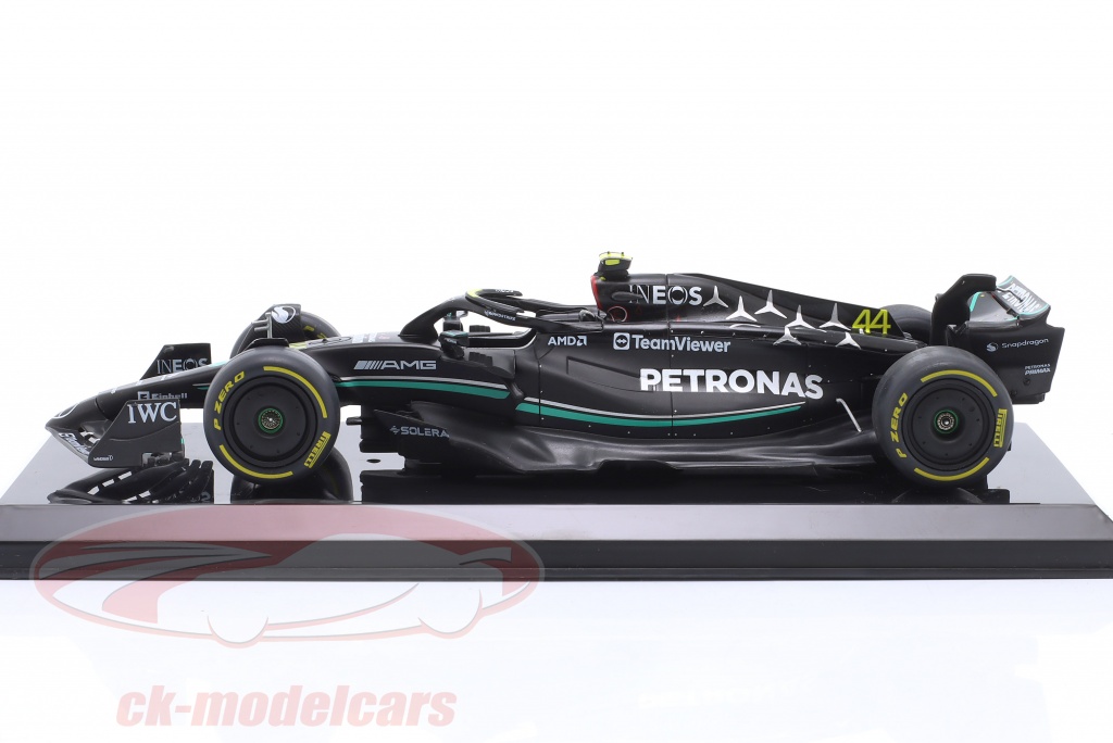 Premium Collectibles 1:24 Lewis Hamilton Mercedes-AMG F1 W14 #44 ...