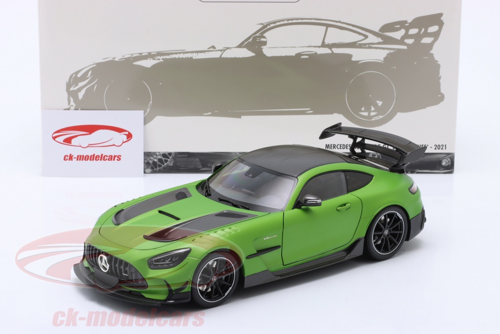 Minichamps 1:18 Mercedes-Benz AMG GT Black Series year 2021 matte green ...