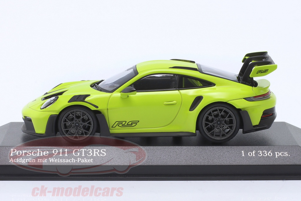 Minichamps 1:43 Porsche 911 (992) GT3 RS Weissach Paket year 2023 acid green 410062111 model car ...
